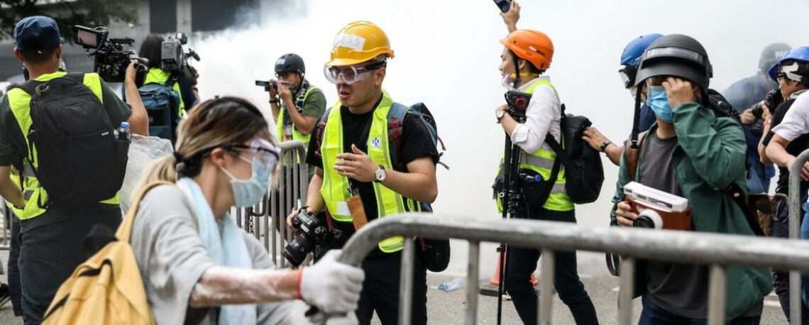 CHAPTER 3: Keeping safe on assignment | RSF Resources for Journalists